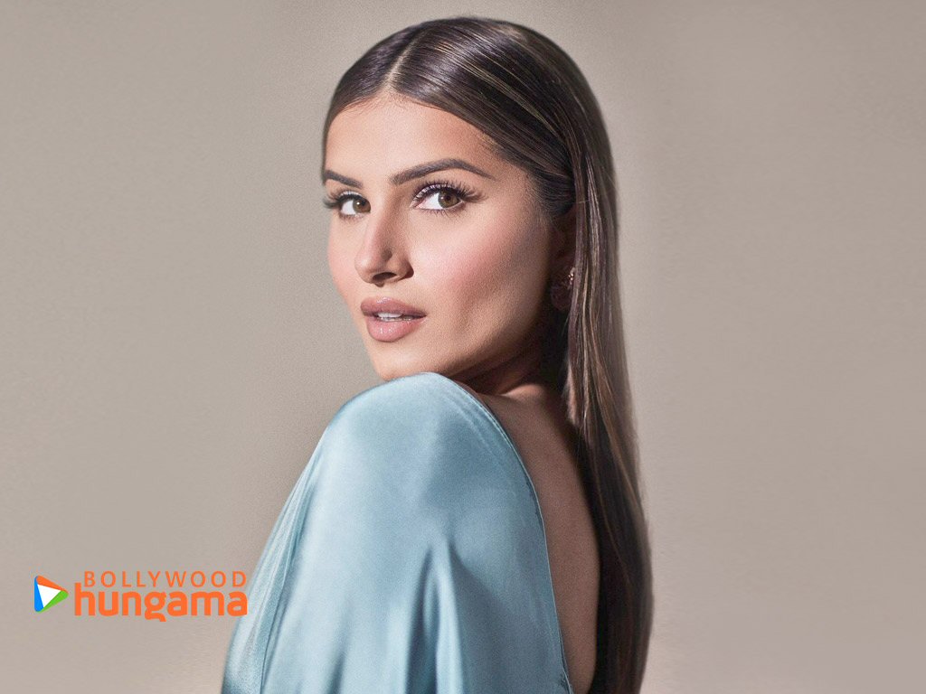 Tara Sutaria Wallpapers | tara-sutaria-5-37 - Bollywood Hungama