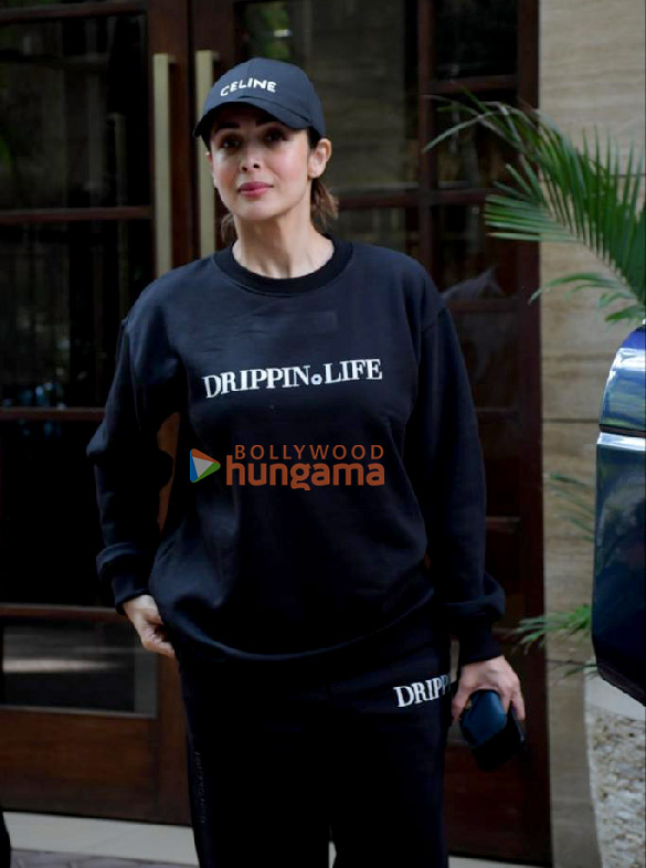 Photos: Malaika Arora spotted outside building in Khar