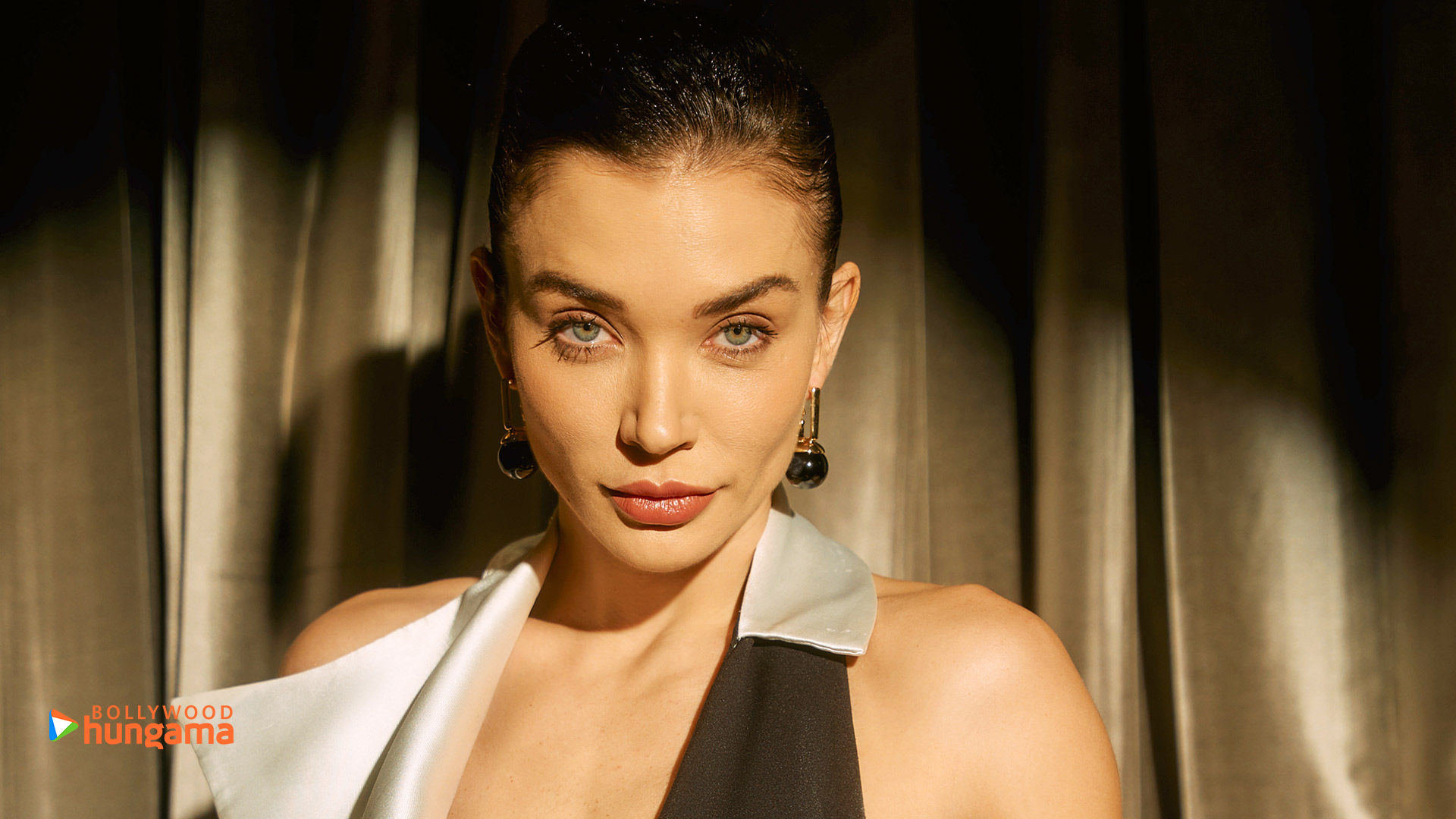 Amy Jackson Wallpapers | amy-jackson-6-7 - Bollywood Hungama