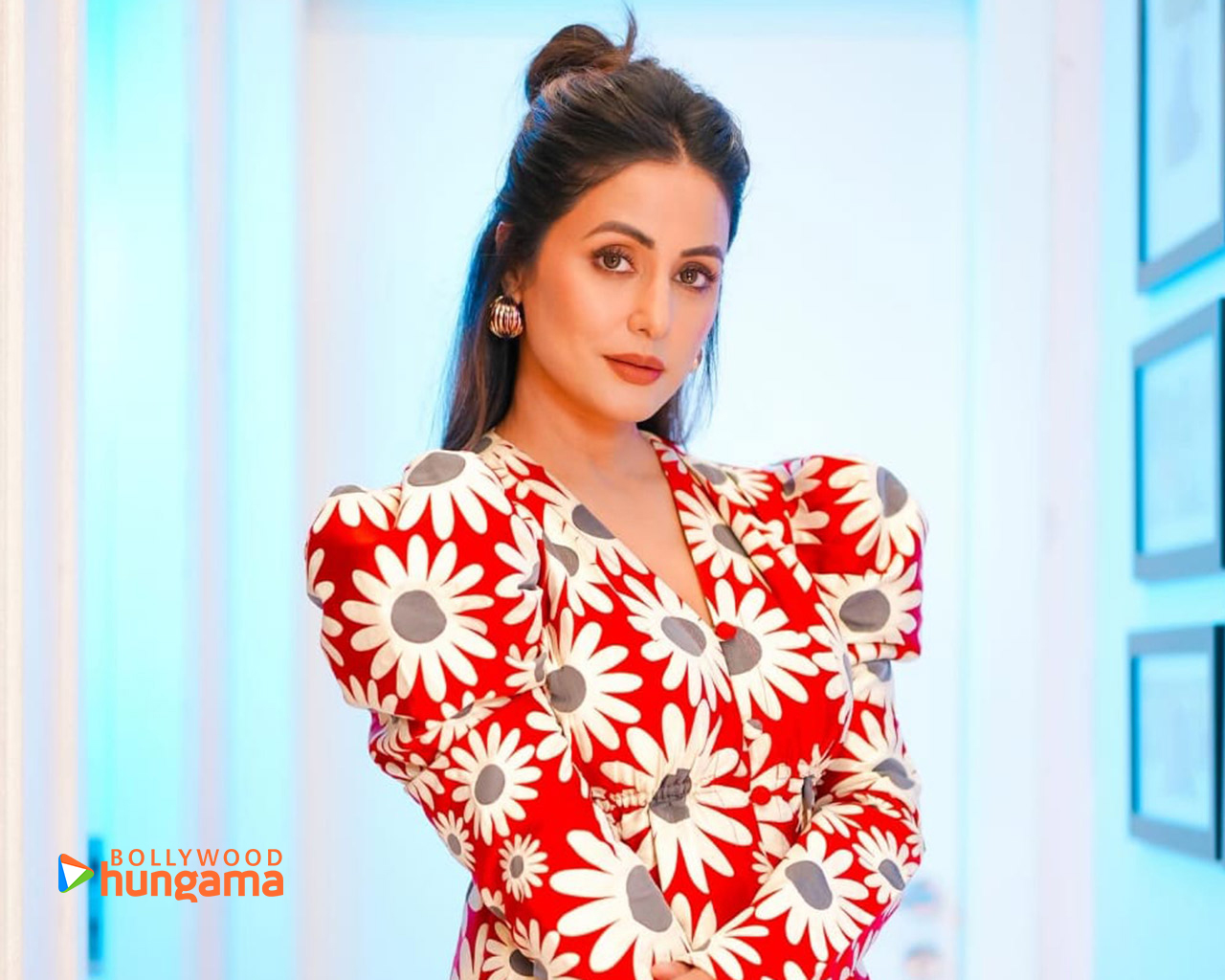 Hina Khan Wallpapers | hina-khan-7-12 - Bollywood Hungama