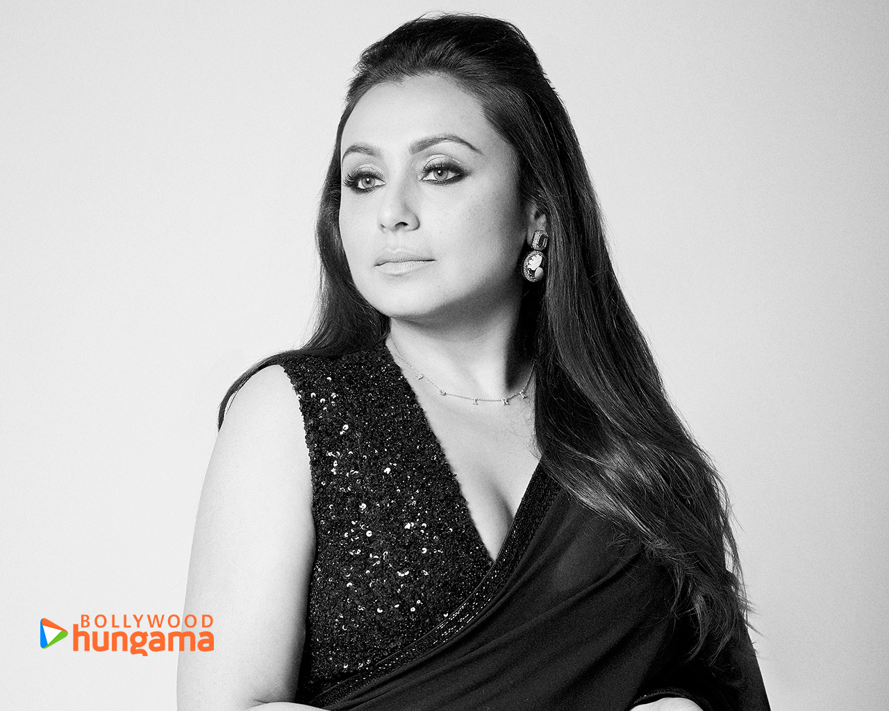 Rani Mukerji Wallpapers | rani-mukerji-3-48 - Bollywood Hungama