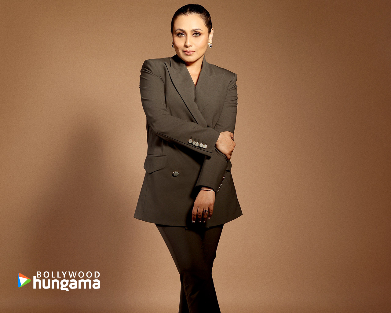 Rani Mukerji Wallpapers | rani-mukerji-4-11 - Bollywood Hungama