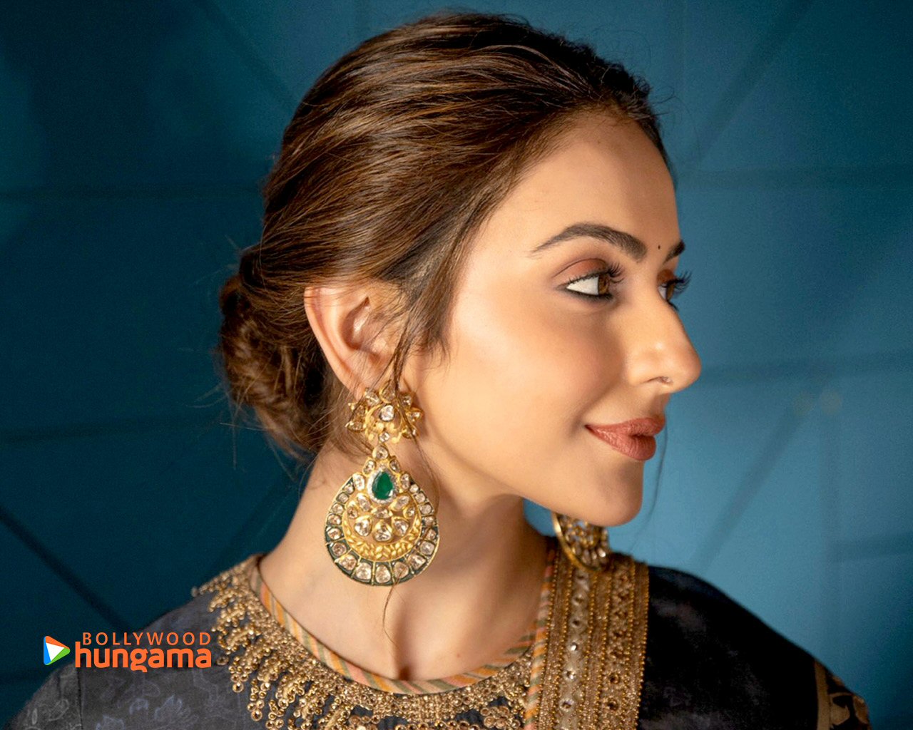 Rakul Preet Singh Wallpapers | rakul-preet-singh-98 - Bollywood Hungama
