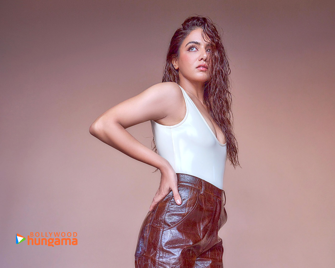 Wamiqa Gabbi Wallpapers | wamiqa-gabbi-2-15 - Bollywood Hungama