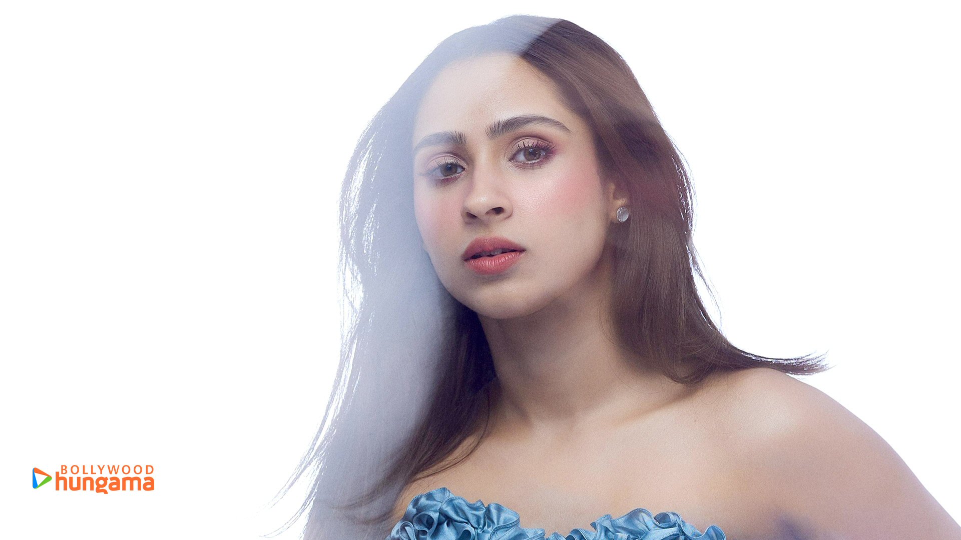 Pashmina Roshan Wallpapers | pashmina-roshan-5-8 - Bollywood Hungama