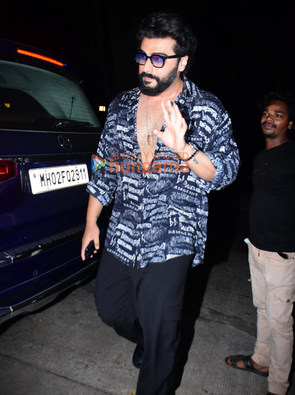 Photos: Arjun Kapoor, Ananya Panday, Suhana Khan and others snapped at ...