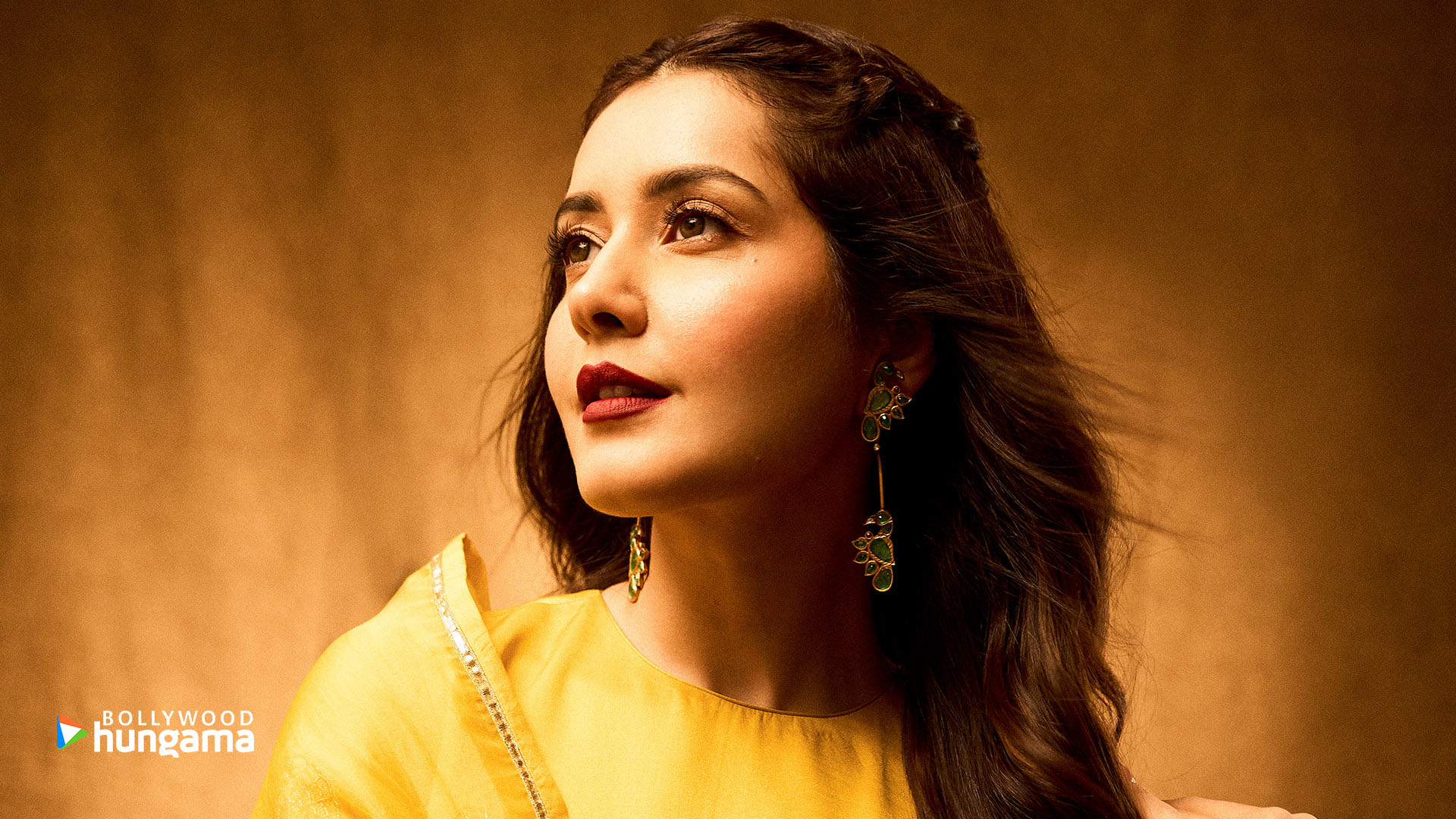 Raashii Khanna Wallpapers | raashii-khanna-2-78 - Bollywood Hungama