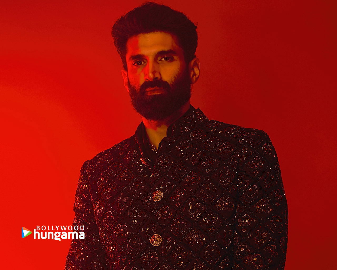 Aditya Roy Kapur Wallpapers | aditya-roy-kapur-2-14 - Bollywood Hungama