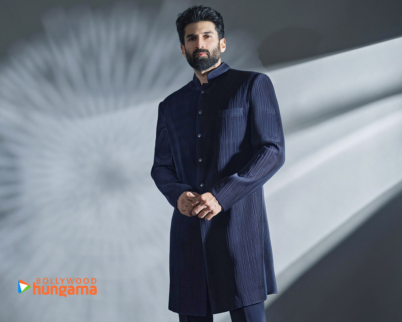 Aditya Roy Kapur Wallpapers | aditya-roy-kapur-4-6 - Bollywood Hungama
