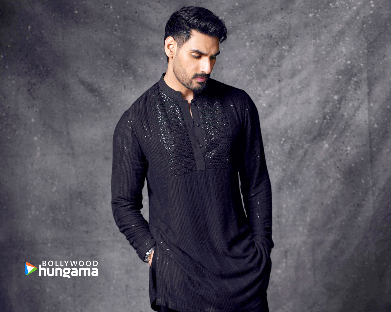Ahan Shetty Wallpapers | ahan-shetty-1-16 - Bollywood Hungama