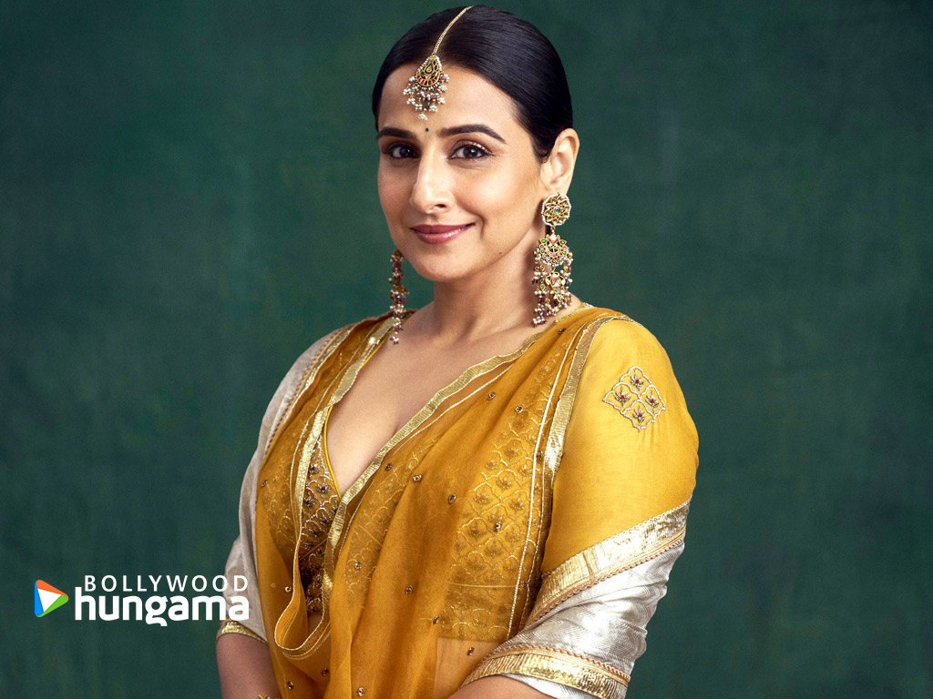 Vidya Balan Wallpapers | vidya-balan-4-18 - Bollywood Hungama