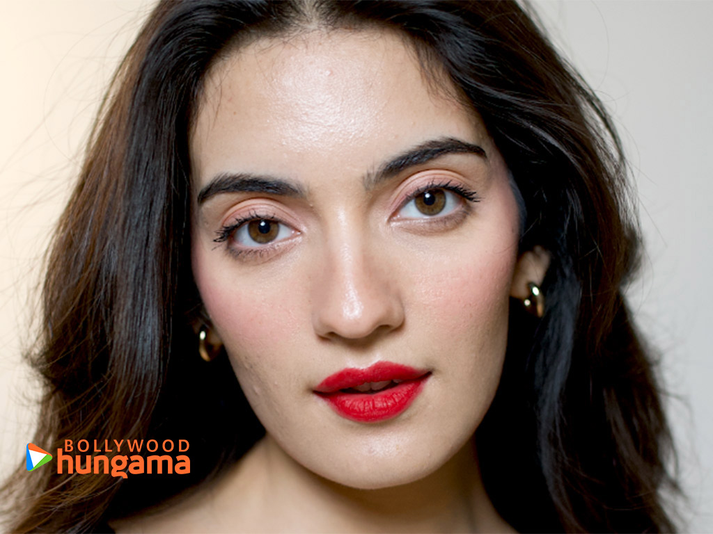 Pratibha Ranta Wallpapers | pratibha-ranta-4-2 - Bollywood Hungama