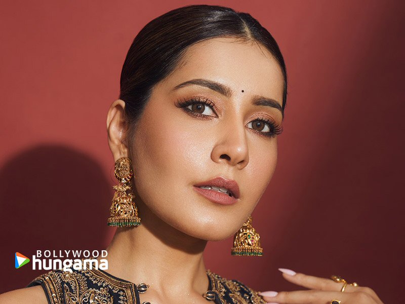 Raashii Khanna Wallpapers | raashii-khanna-11-7 - Bollywood Hungama