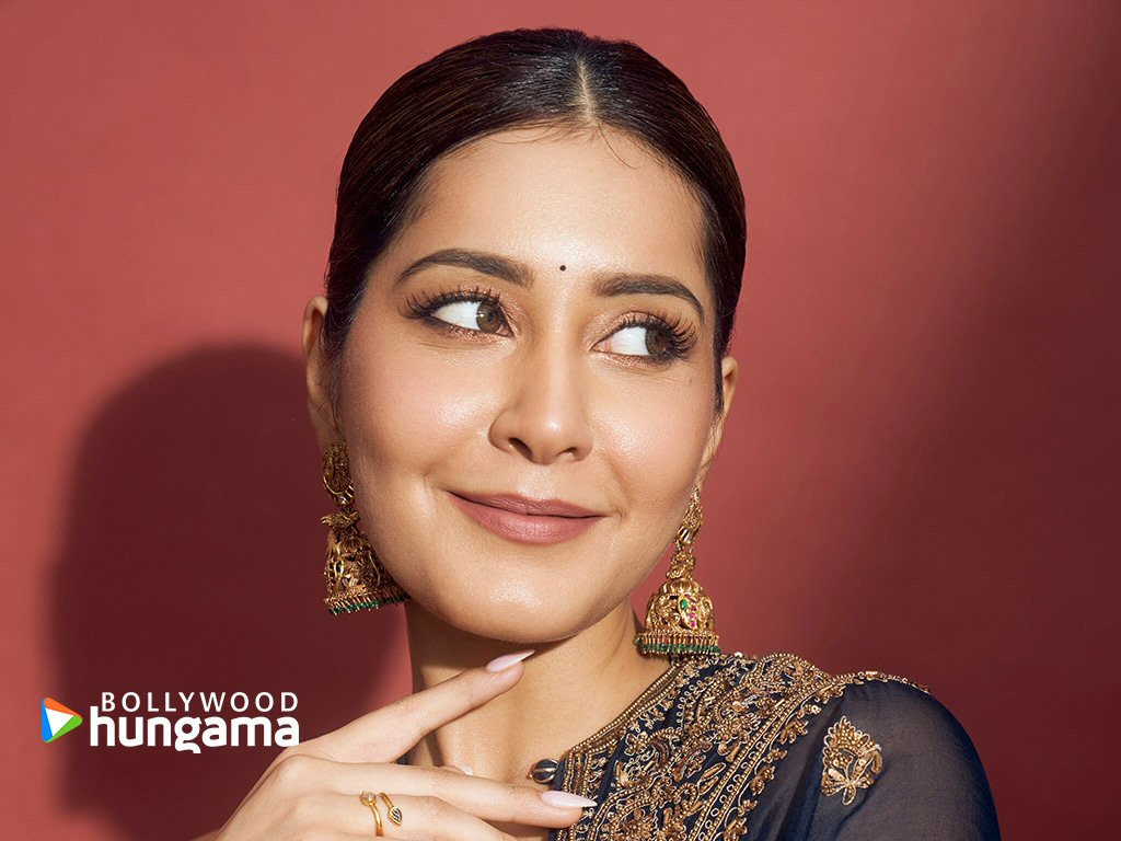 Raashii Khanna Wallpapers | raashii-khanna-0204-2 - Bollywood Hungama