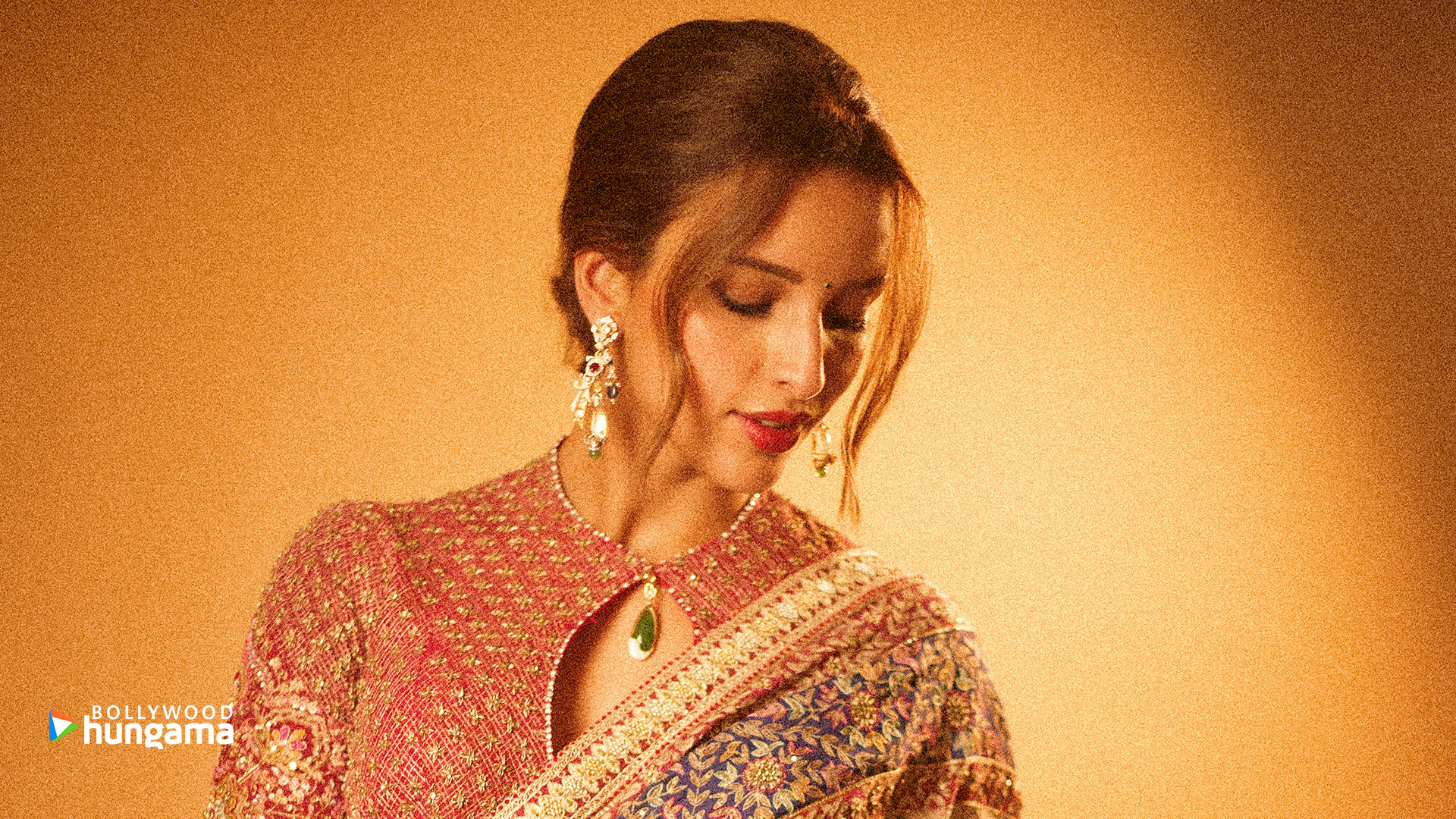 Triptii Dimri Wallpapers | triptii-dimri-5-8 - Bollywood Hungama