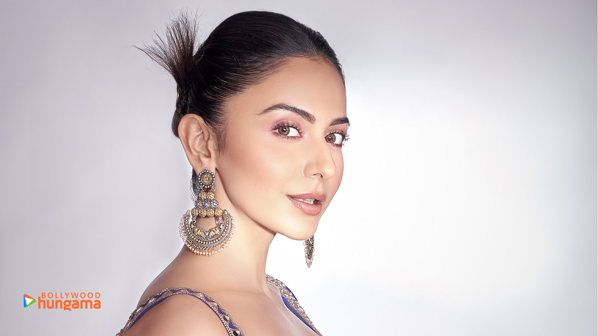 Rakul Preet Singh Wallpapers | rakul-preet-singh-7-36 - Bollywood Hungama