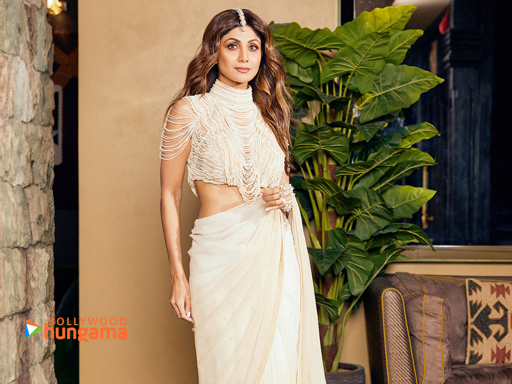 Shilpa Shetty Wallpapers | shilpa-shetty-4-45 - Bollywood Hungama