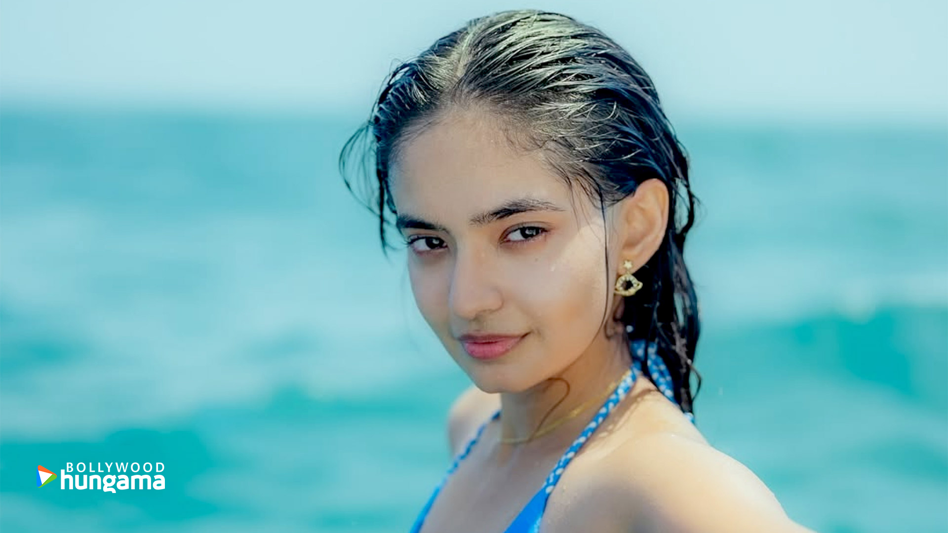 Anushka Sen Wallpapers | anushka-sen-04 - Bollywood Hungama