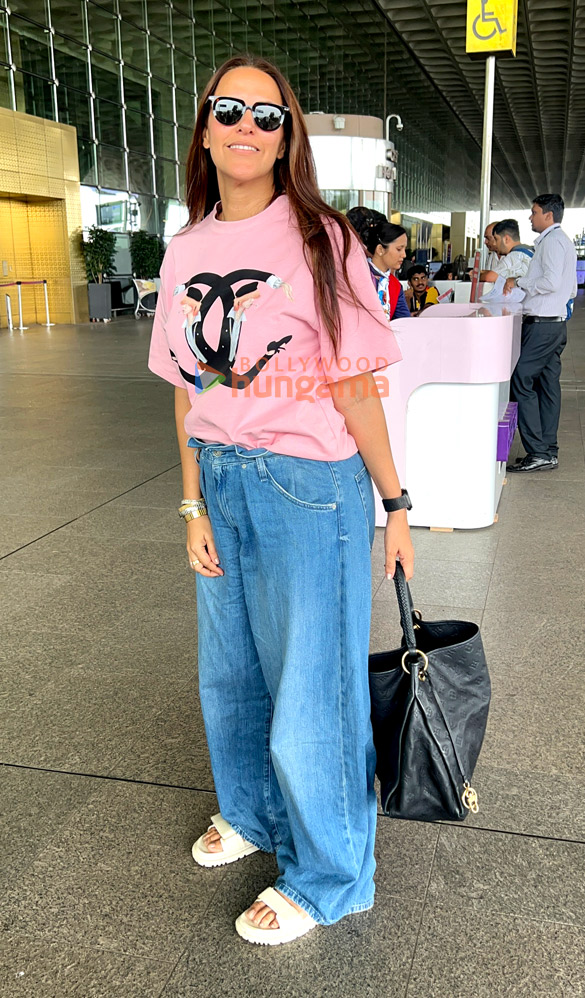 Photos: Kajal Aggarwal, Neha Dhupia, Javed Akhtar and others snapped at ...